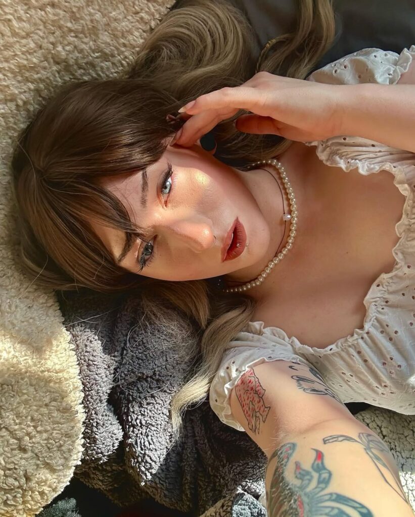 Rosey Wain - Inksane Tattoo & piercing